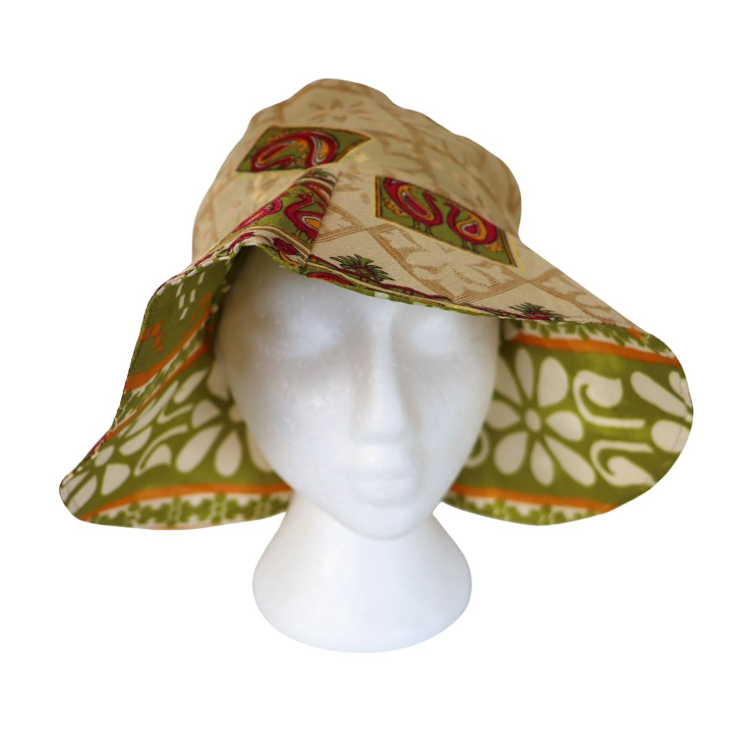 THE JO HAT – Amy & Ella