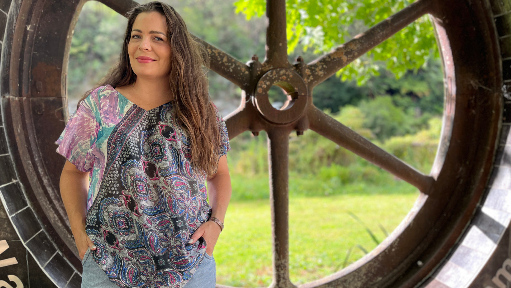 Amy & Ella. Recycled Saris Into Kimonos, Dresses, Skirts and more.